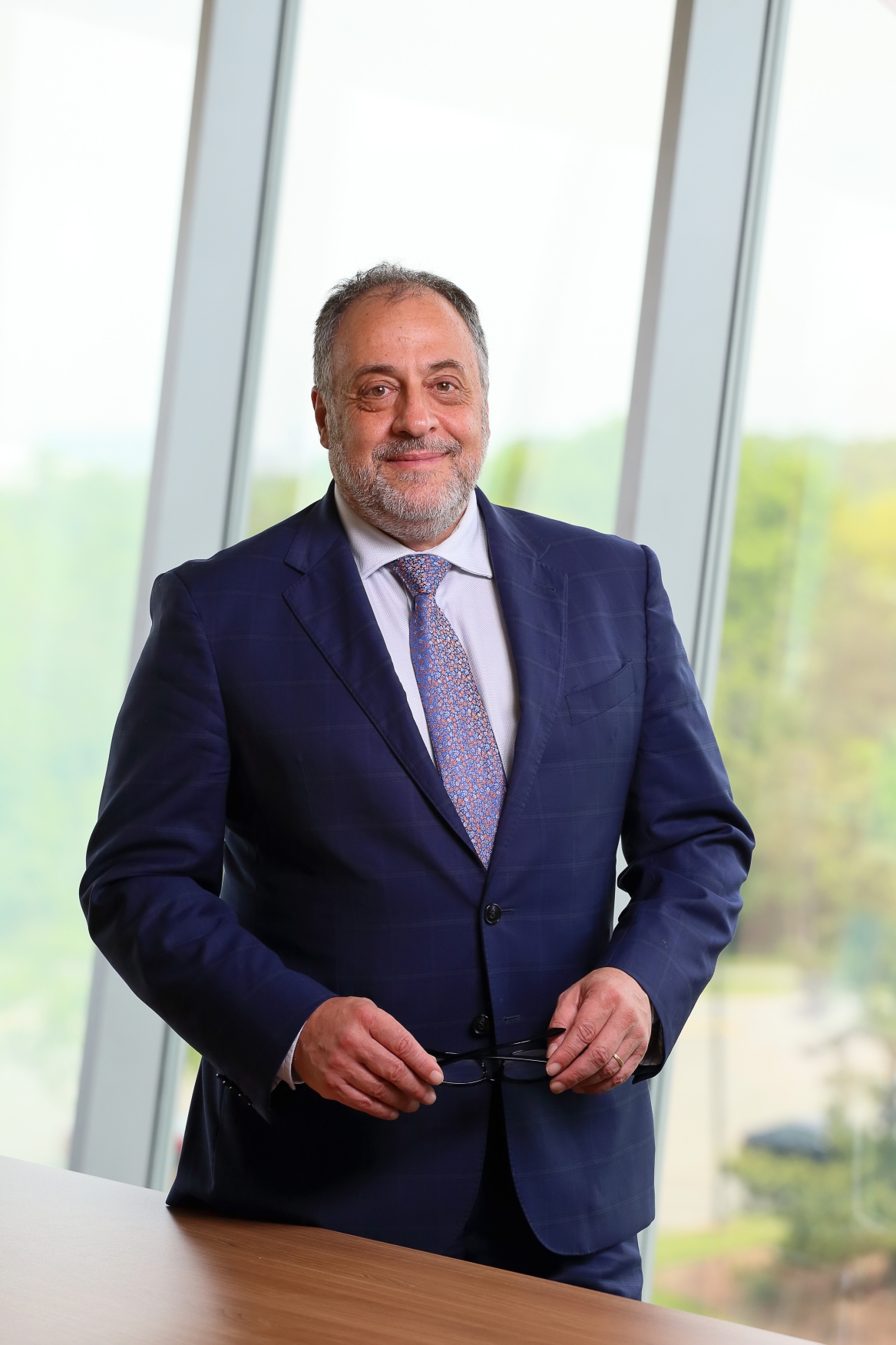 Meet the Dean | Rutgers School of Engineering